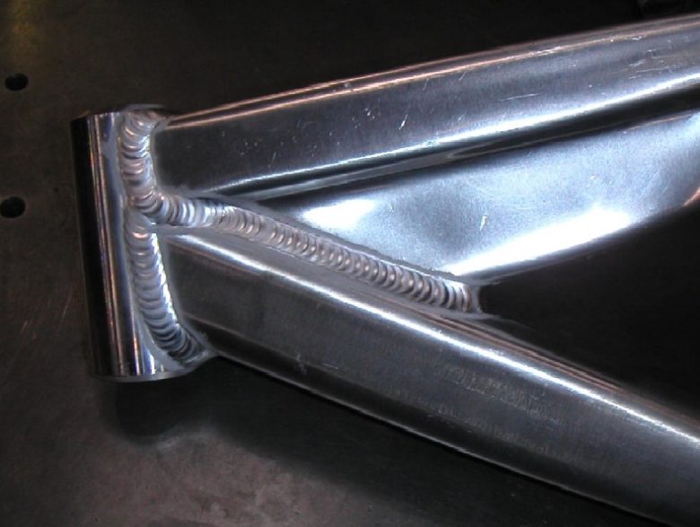 ¿POR QUÉ RESULTA TAN COMPLEJO SOLDAR EL ALUMINIO? – Doctorwelding